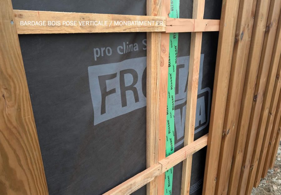 Poser un bardage bois vertical - Mon batiment